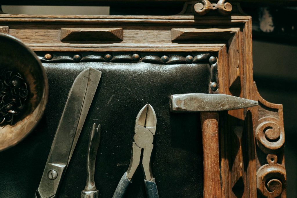 30 Upholstery Tools That The Pros Use